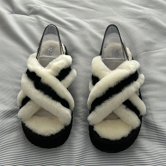 UGG | Shoes | Authentic Ugg Womens Disco Cross Slide | Poshmark